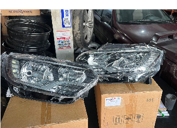 Renault Kango Express sağ sol far 2020-2022 sıfır - tasdemirrenault.com.tr